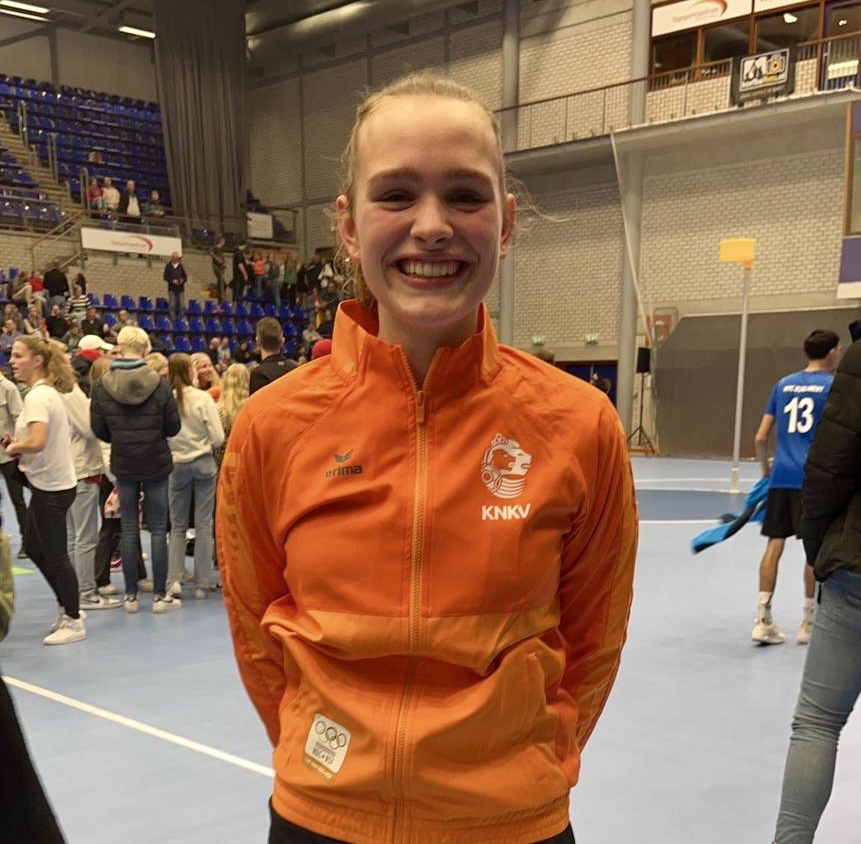 Meike Broersma in Oranje u17! - KV Drachten / Van der Wiel