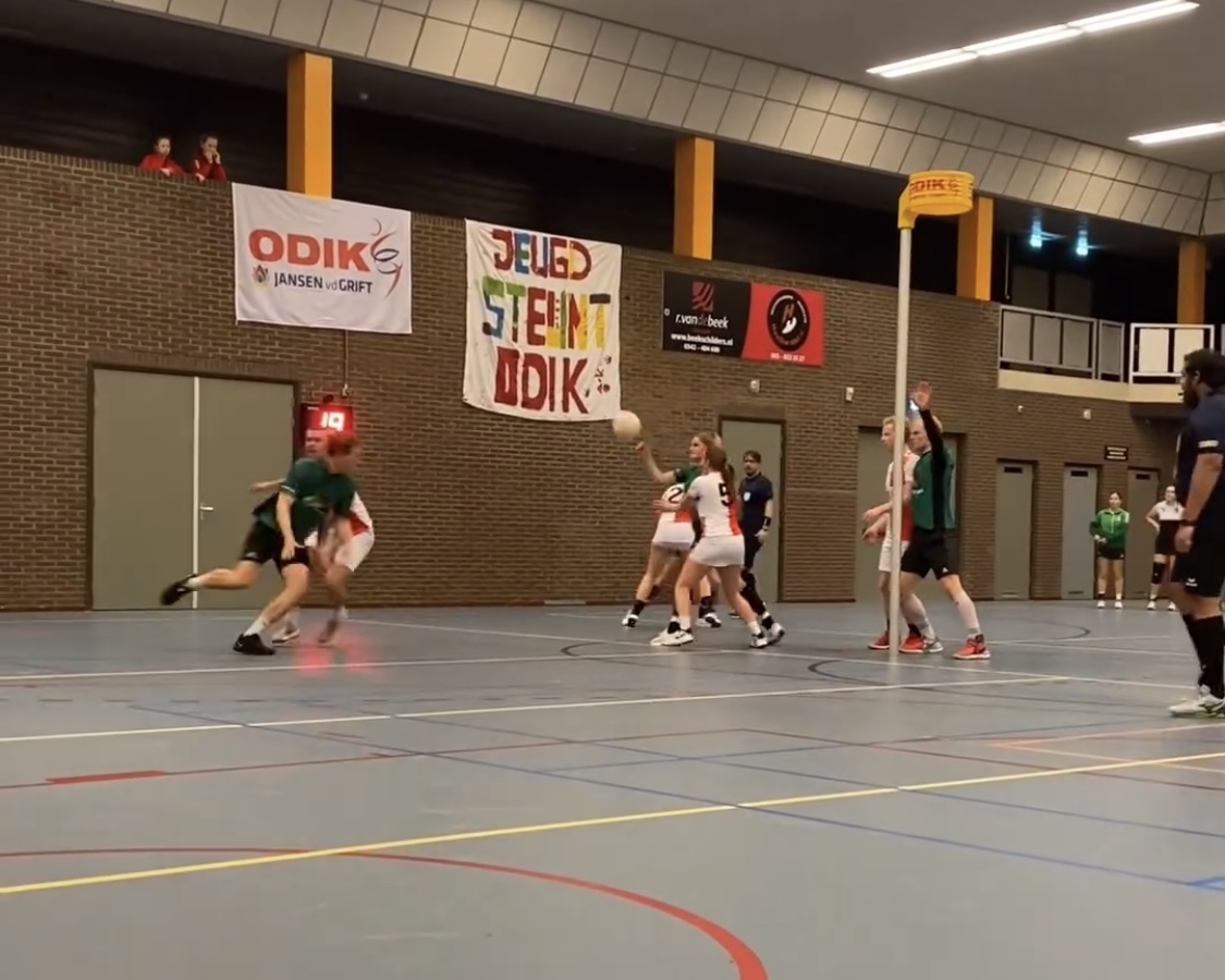 Tegen ODIK 1 - KV Drachten / Van der Wiel